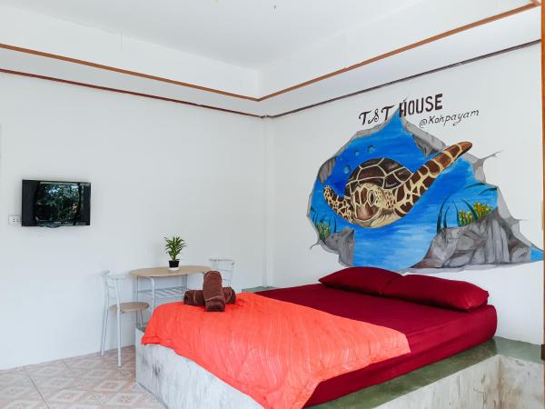 T And T House - Ranong