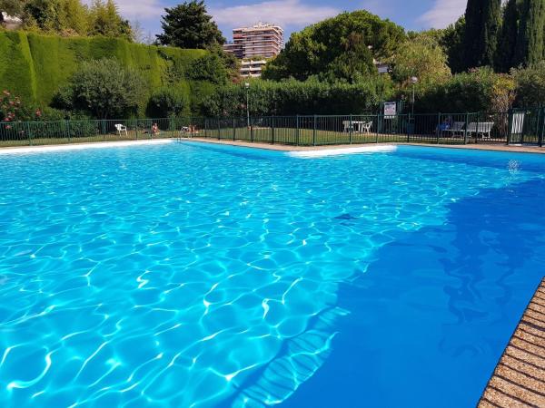 Seaview Apartment In Nice With Shared Pool - Cagnes-sur-Mer