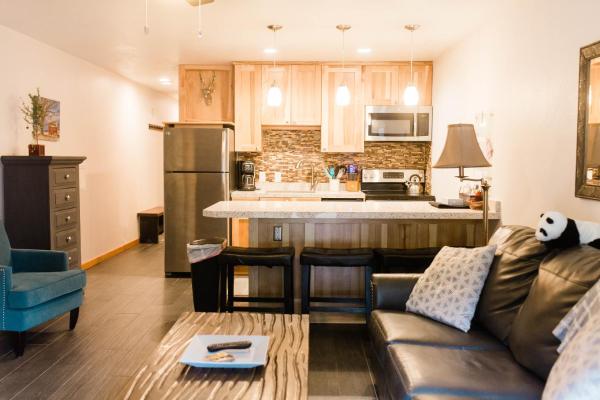 #100 1br Snowcrest Walk 2 Pc Resort - Park City, UT