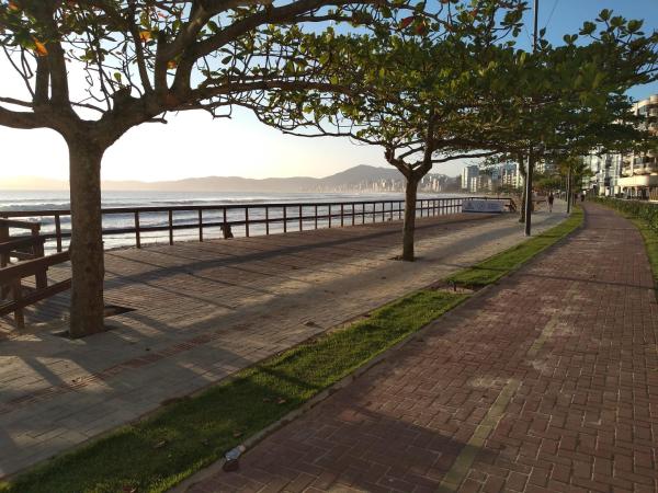 Apartamento Itapema 80 Metros Do Mar! - Itapema