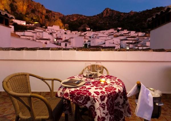 Cosy Apartment In Ubrique With Mountain View, 60 Sqm - Grazalema