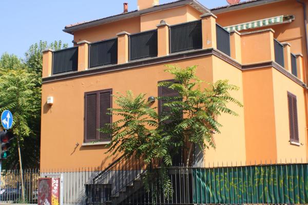 Cozy Apartment In Bologna With Terrace - Bologna