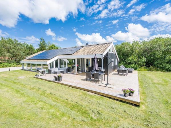 8 Person Holiday Home In Nørre Nebel - Denemarken
