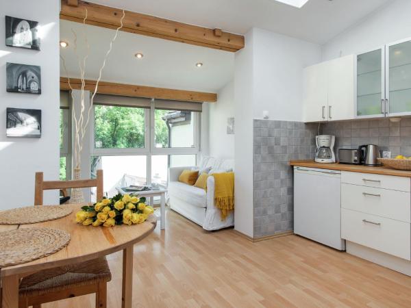 Modern Apartment Near Krakow's Old Town - Krakow