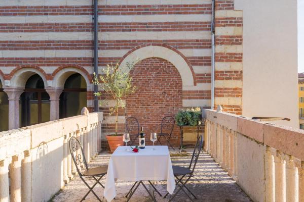 Domus La Costa - Verona