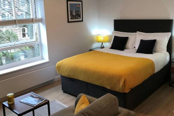 Alison15 - Superior Clifton Studio Apartment - Bristol
