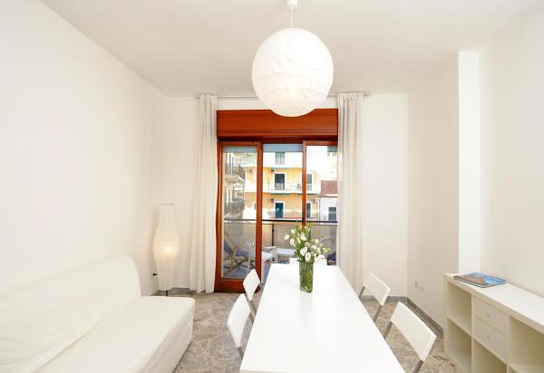 Spacious Apartment In Maiori With Sea View - 110 M² - Maiori