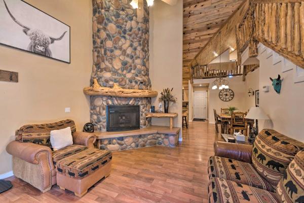 Spacious Pinetop Country Club Cabin With Deck! - Arizona