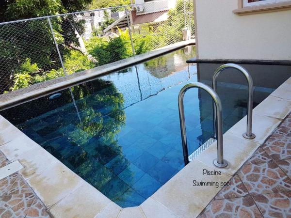 Elegant Apartment In Flic En Flac + Pool - Mauritius