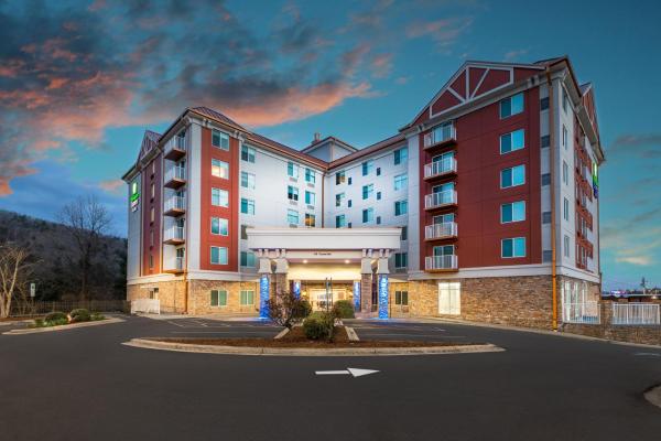 Holiday Inn Express & Suites Asheville Downtown By Ihg - North Carolina
