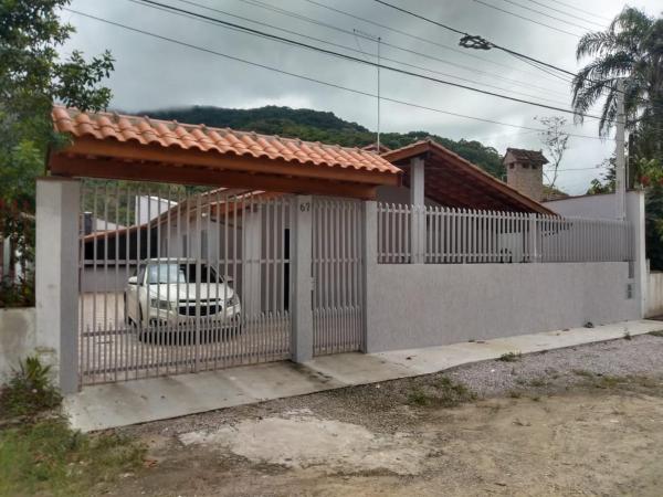 Casa Ubatuba Perequê Açu - Ubatuba