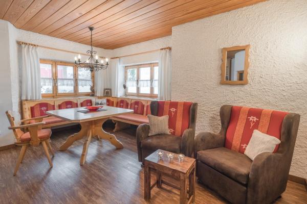 Ferienwohnungen Alpentraum - Landhaus Am Bächle - Oberstdorf