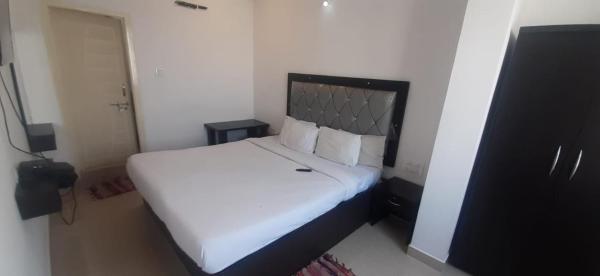 Pph Living Ss Grand - Hyderabad