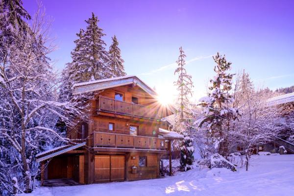 Chalet Côté Cœur, La Tania, With Outdoor Hot Tub And 7 Ensuite Rooms - La Tania