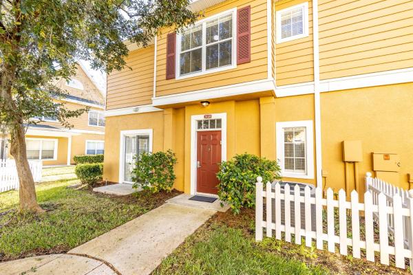 Disney Townhouse With Themed Room - Kissimmee, FL