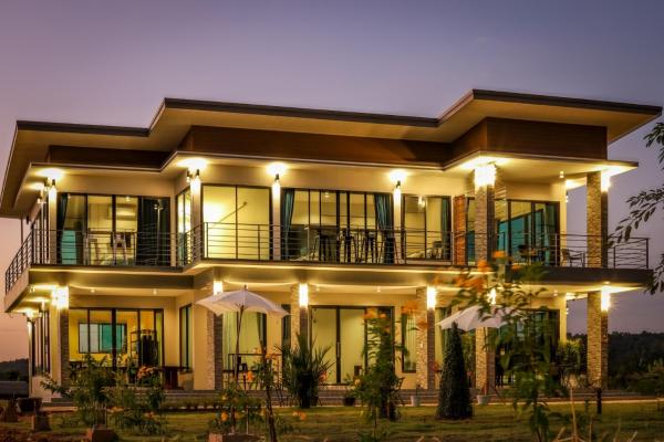 Baan Chomphu @Pua - Thailand