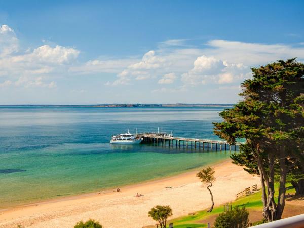 Beachfront Penthouse Cowes - Sleeps 8 - Phillip Island