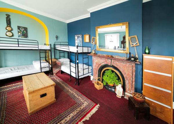 Spoon And The Stars Hostel - Great Britain