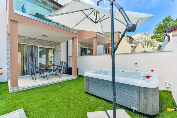 Cascada Villas With Private Jacuzzi And Private Parking - Croatia