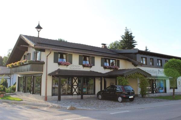 Gästehaus Sattlerhof - Rosenheim