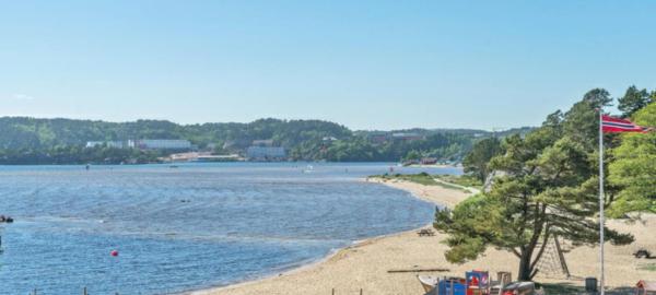 Hytte Med 4 Soverom - Kristiansand