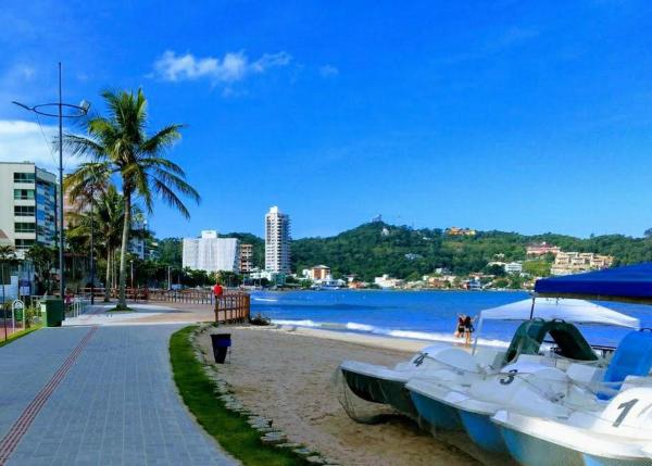 Casa De Praia Ao Lado Do Centro - Porto Belo