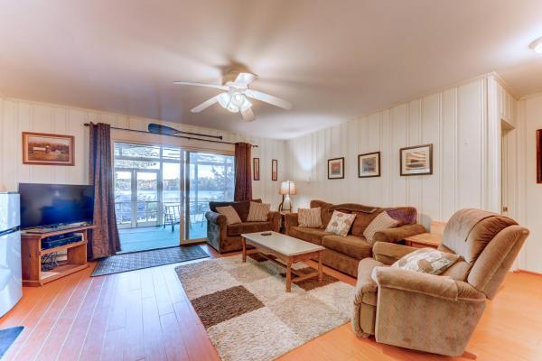 20 Island Drive - New Hampshire (State)