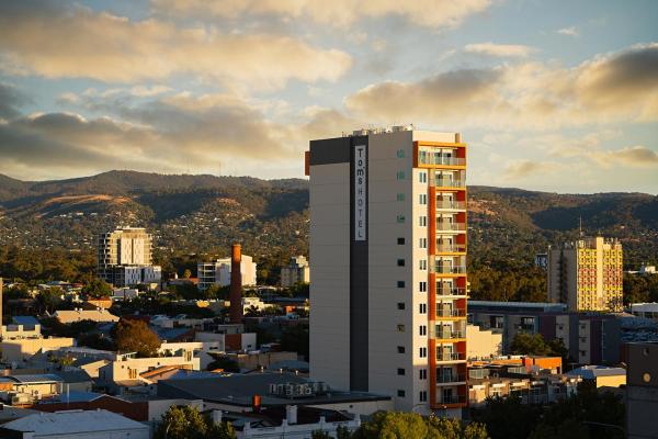 Toms Court Hotel - Walkerville