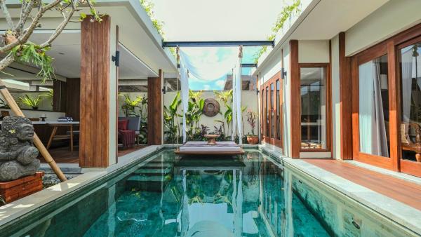 Sampatti Villas - Legian