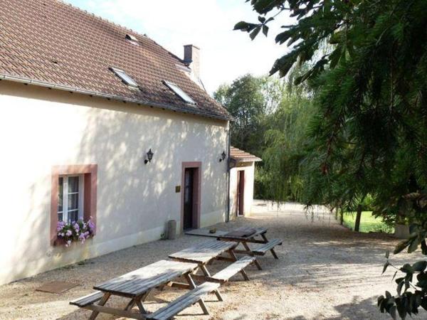 Maison Spacieuse à Nevoy Avec Jardin De 200 M², Idéal Pour Groupes ! - ibis Styles Gien