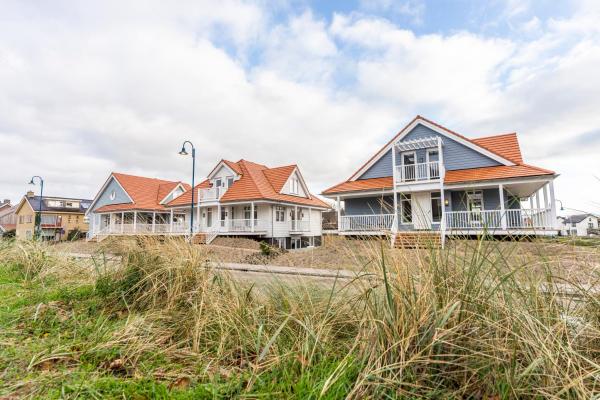 Hampton Home B&b Suites - De Koog