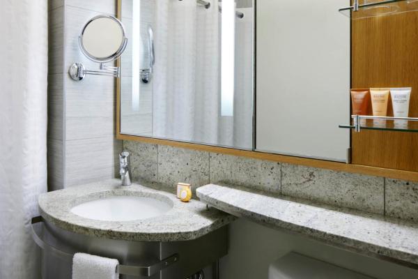 The Jewel Hotel, New York - West New York, NJ