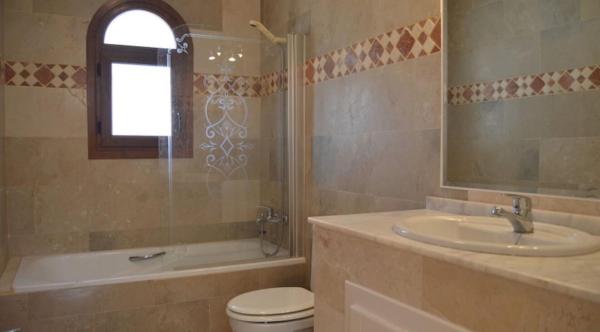 Villamartin, Lovely 2 Bed House, Short Walk To The Plaza. - Playa Flamenca