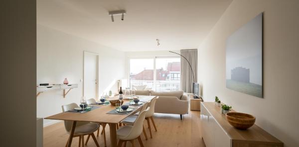 Modern & Spacious Apartment Near Beach In Knokke - Bruges