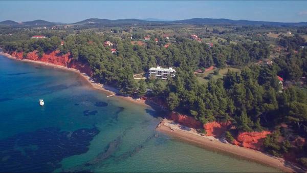 Daniil's Seafront Apartment - Greece