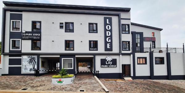 Lily Park Lodge - Budget Room 1 -