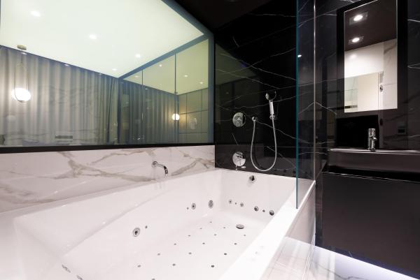 Super-apartamenty Vip Jacuzzi - 포즈나뉴