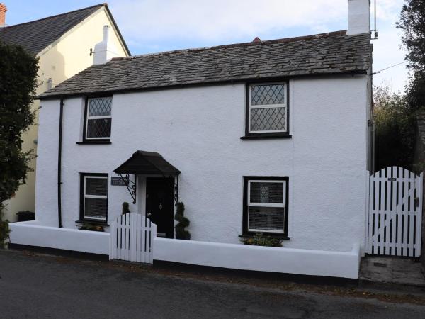 Hawthorn Cottage - Tintagel