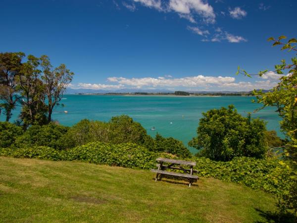 Bay Breeze - Stephens Bay, Kaiteriteri Home - Motueka