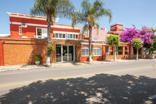 Pousada Tasca, Café Manha, Ar Cond, Banheiro Priv. - Garibaldi