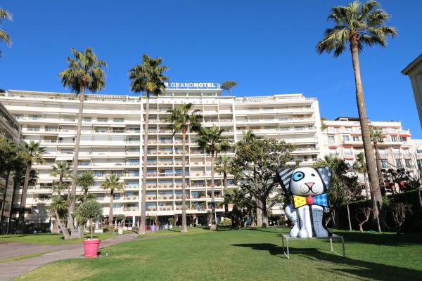Beautiful Studio At The Grand Hotel Residence With Sunny Balcony 138 - Antibes