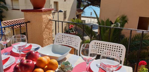 Casa Con Jardín A 30 Metros De La Playa. Vl. - Palamós