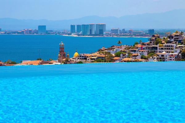 Luxury Villa Rental, Casa Yvonneka - Puerto Vallarta