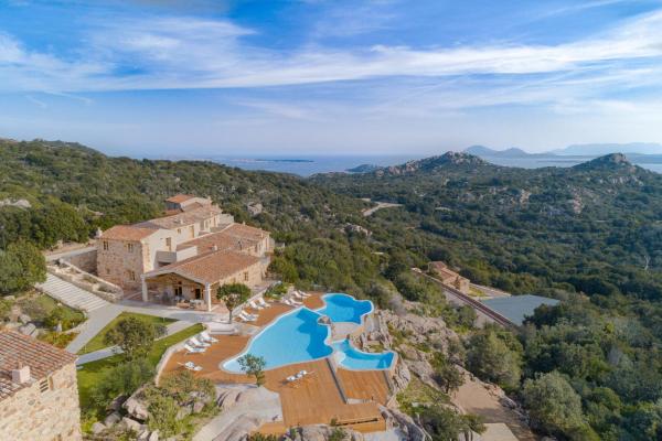 Hotel Borgo Smeraldo - Golfo Aranci