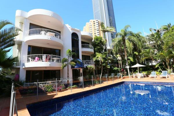 St Tropez Resort - Surfers Paradise