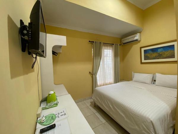 Omah Inap D24 Syariah Near Universitas Aisyiah Yogyakarta Mitra Reddoorz - Yogyakarta