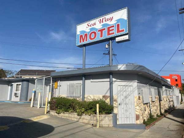 Seaway Motel - San Fernando Valley, CA