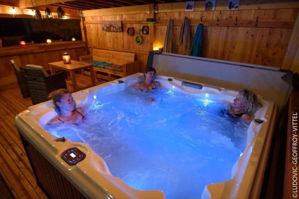 Le Nid D'alex Spa , Rando Et Table D'hôte - Neufchâteau