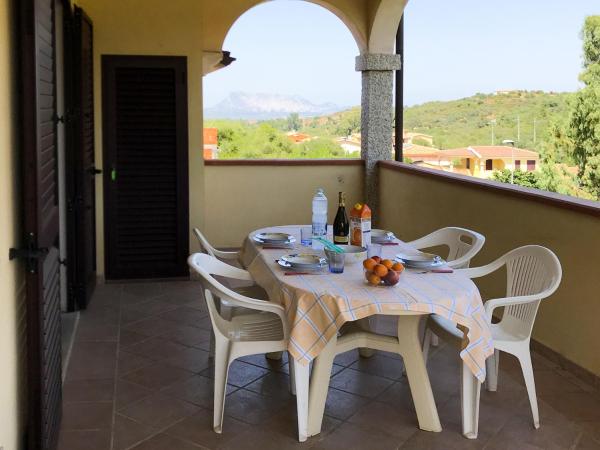 Casa Carola Quadrilocale 4 Posti Letto - San Teodoro