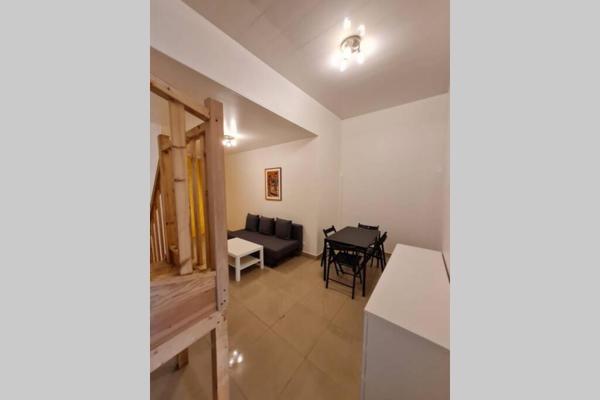 Le Blanc Centre F2 - Roissy-en-France